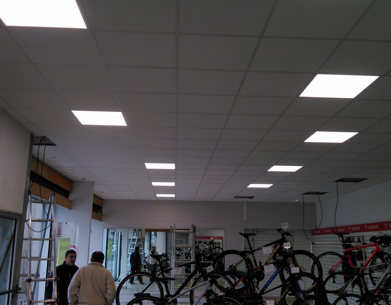 ECLAIRAGE LED MAGASIN TOURNON - Baile Électricité